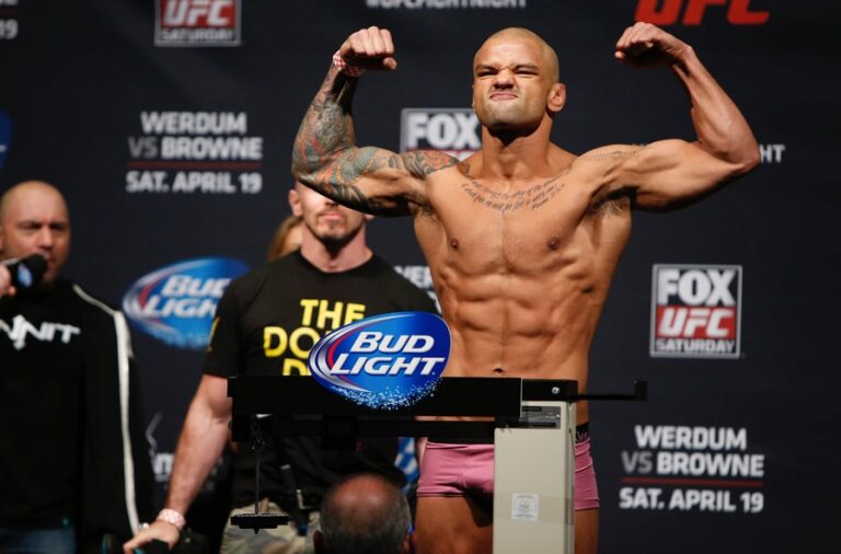 UFC on FOX 11: Thiago Alves Successfully Weighs In At 170.5 lbs. via ...