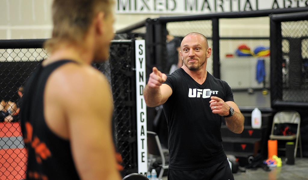 Ozy.com: Ultimate Fighting Workouts — for Your Living Room - The Dolce Diet